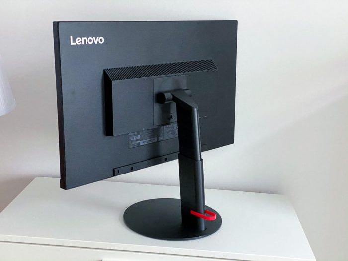 ThinkVision P27h-10: monitor místo dokovací stanice (recenze) | Lenovo ...